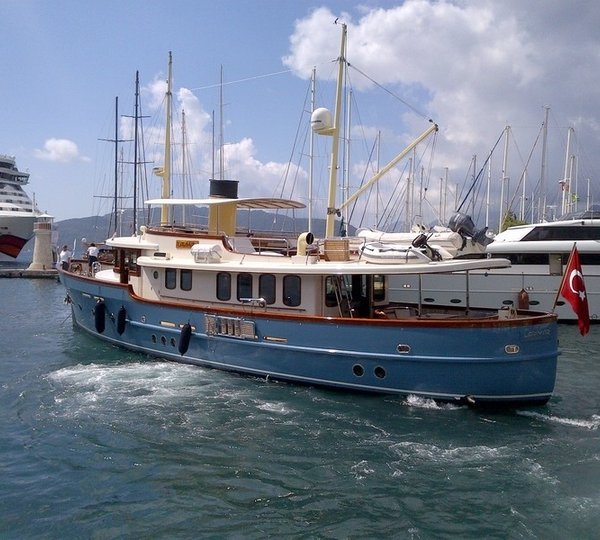 LARIMAR Yacht Charter Details, Yener Deniz | CHARTERWORLD Luxury ...